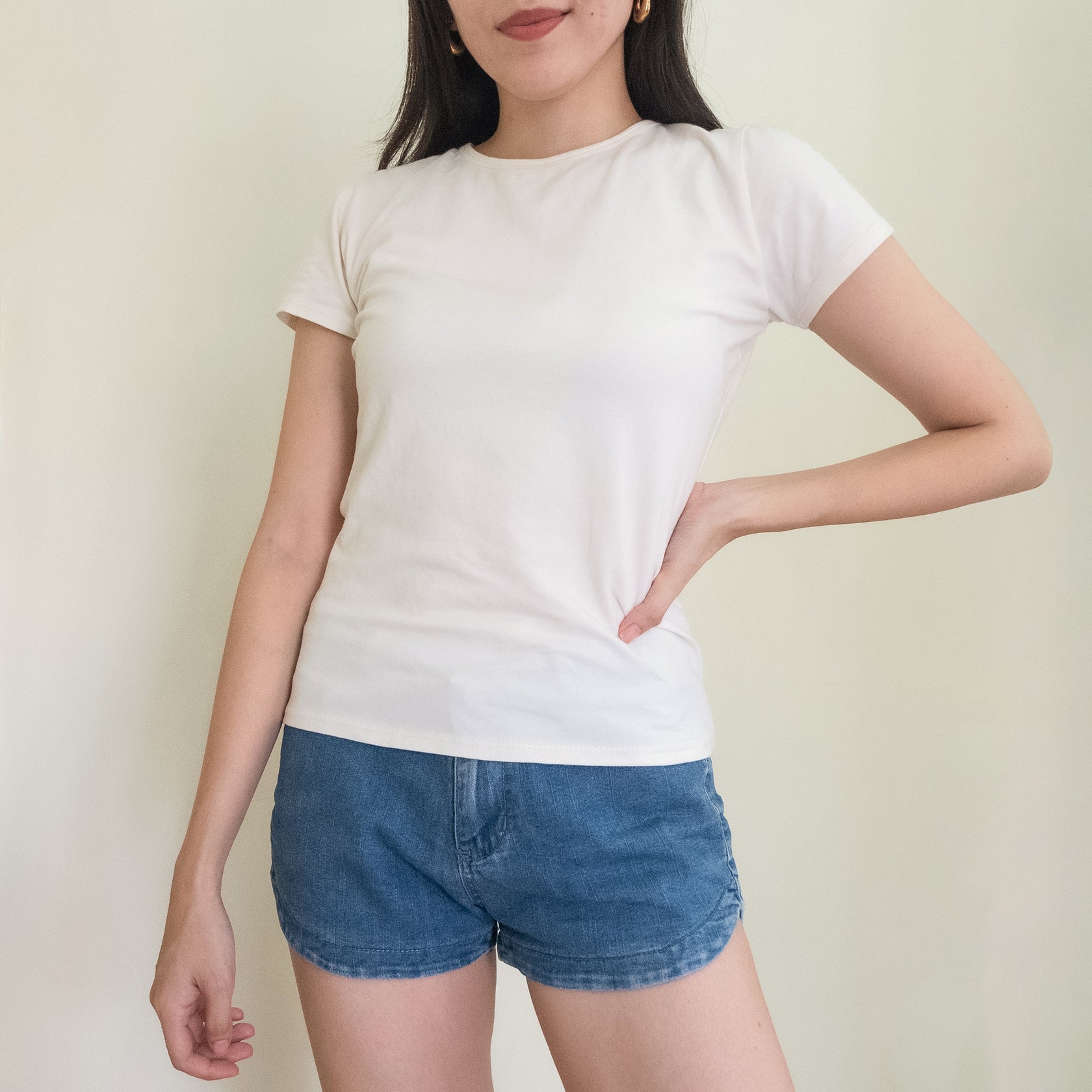 Kinda Cool Basic Tee – Candid Clothing